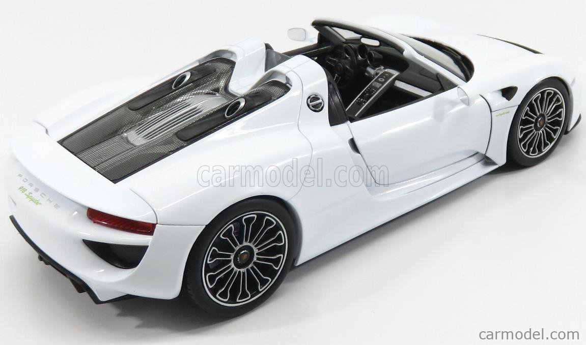 WELLY WE18051CWH Scale 1/18 | PORSCHE 918 SPYDER OPEN 2015 WHITE