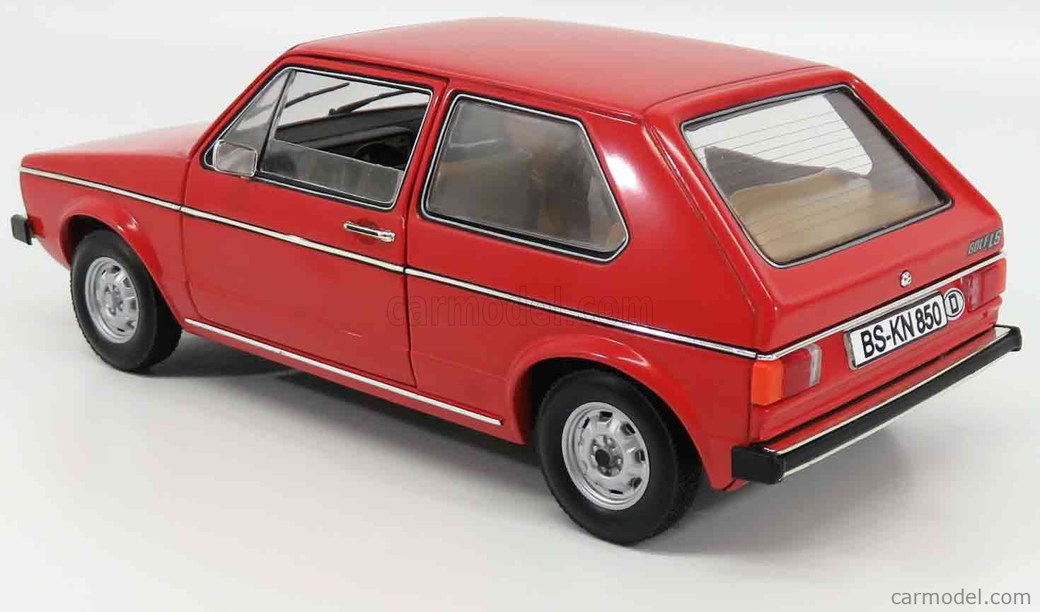 VITESSE V18102 Scale 1/18 | VOLKSWAGEN GOLF LS MKI 1976 RED