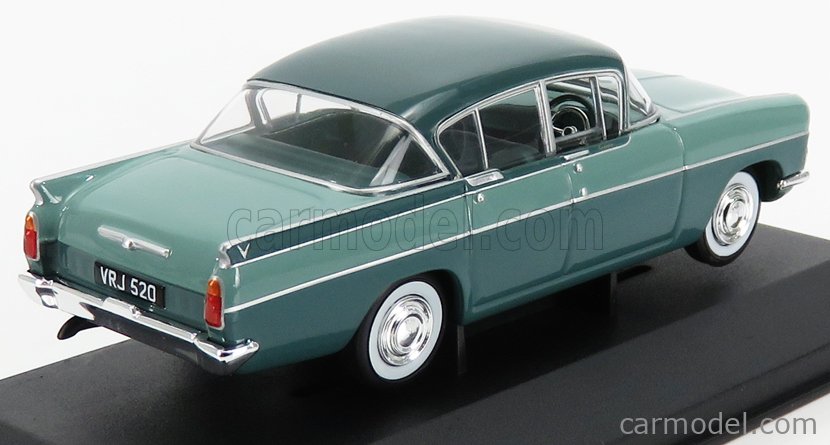 VANGUARDS VA06412 Scale 1/43 | VAUXHALL CRESTA PA 1966 2 TONE GREEN