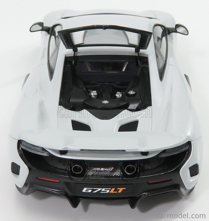 AUTOART 76046 Scale 1/18 | McLAREN 675LT 2015 WHITE