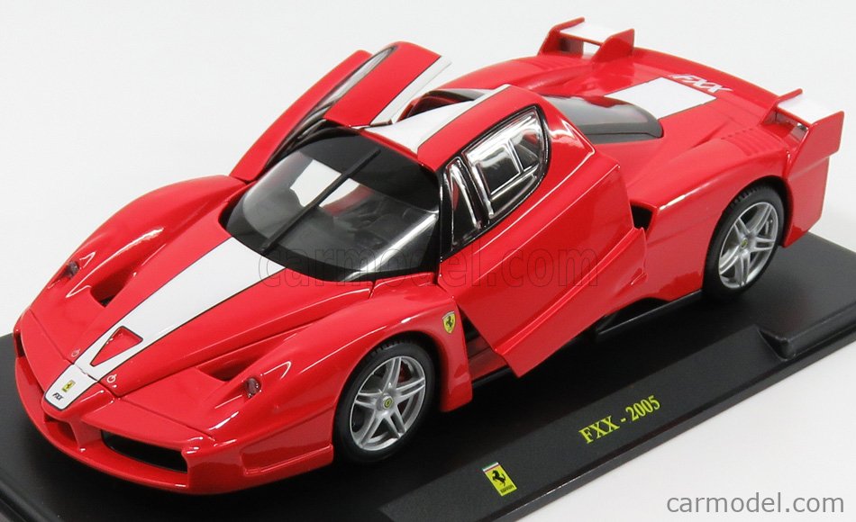 EDICOLA LEGRAFERCOL051 Scale 1/24 | FERRARI FXX 2005 - CON VETRINA - WITH SHOWCASE RED WHITE