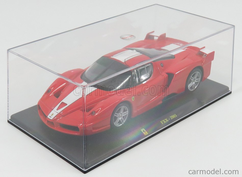 EDICOLA LEGRAFERCOL051 Scale 1/24 | FERRARI FXX 2005 - CON VETRINA - WITH SHOWCASE RED WHITE
