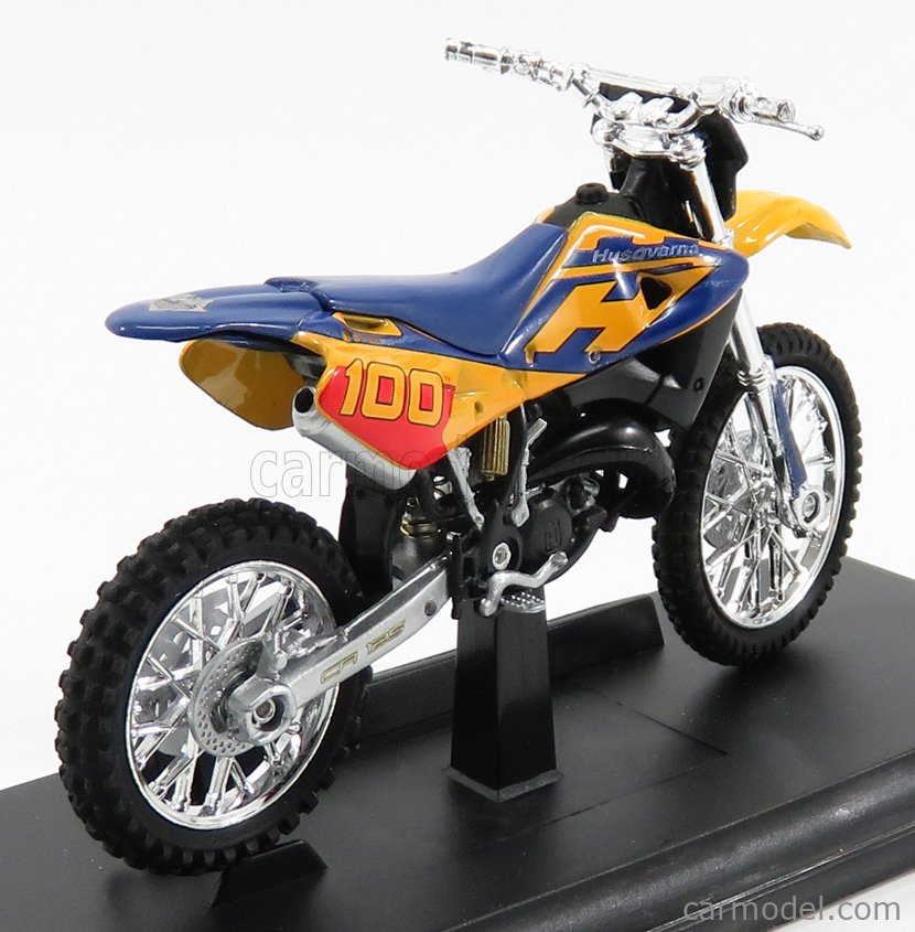 WELLY WE12162-HU19660PW Масштаб 1/18 | HUSQVARNA CR125 N 100 CROSS 2005 ...