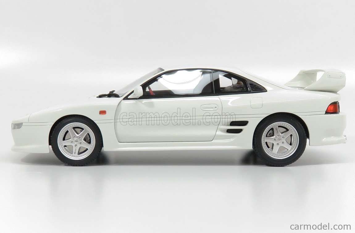 OTTO-MOBILE OT749 Escala 1/18 | TOYOTA 2000GT SW20 TRD 1998 SUPER WHITE