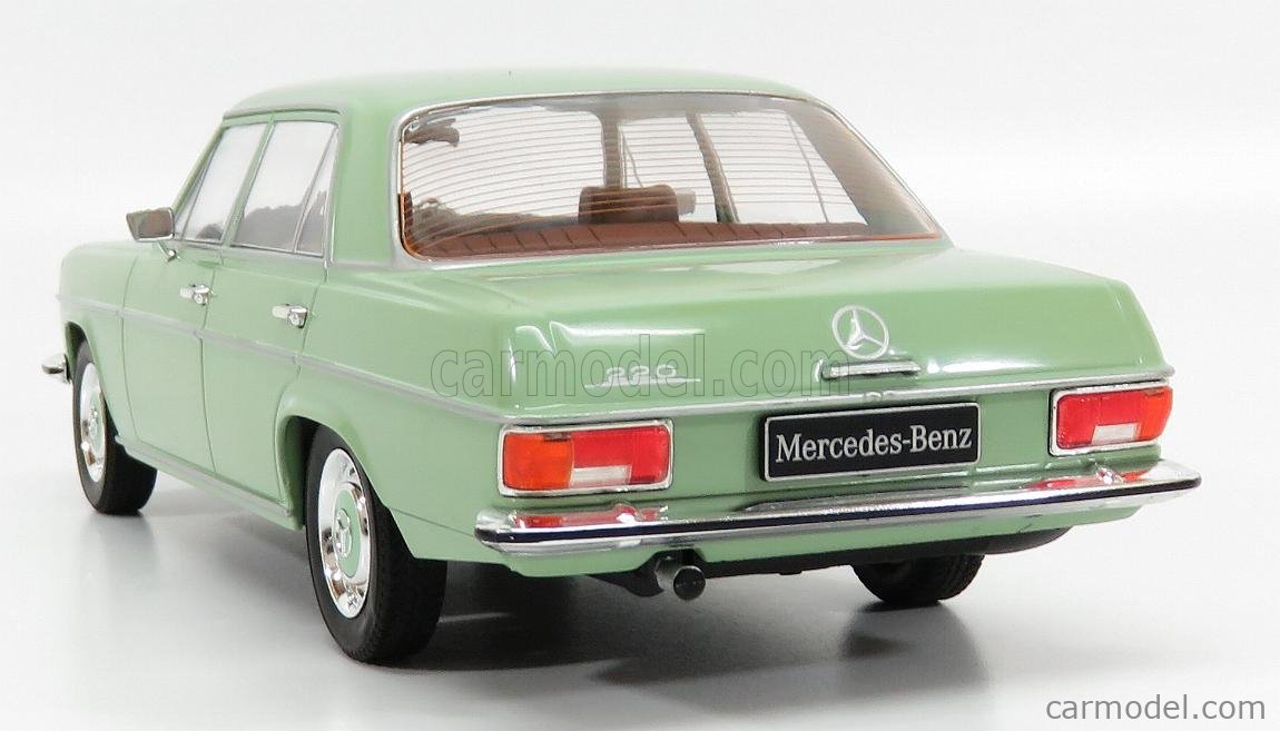 MCG MCG18116 Scale 1/18 | MERCEDES BENZ 220D/8 (W115) 1972 LIGHT GREEN