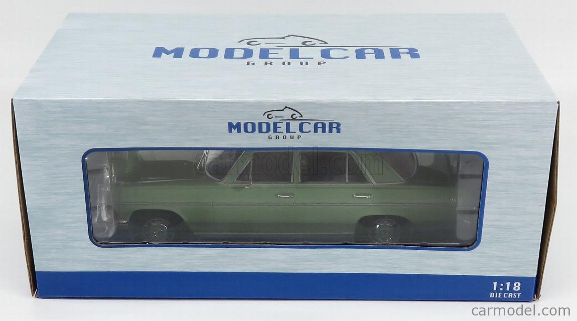 MCG MCG18116 Scale 1/18 | MERCEDES BENZ 220D/8 (W115) 1972 LIGHT GREEN