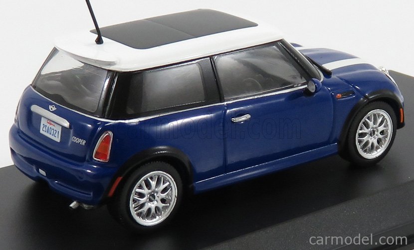 GREENLIGHT 86546 Scale 1/43 | MINI COOPER 2003 - THE ITALIAN JOB BLUE WHITE