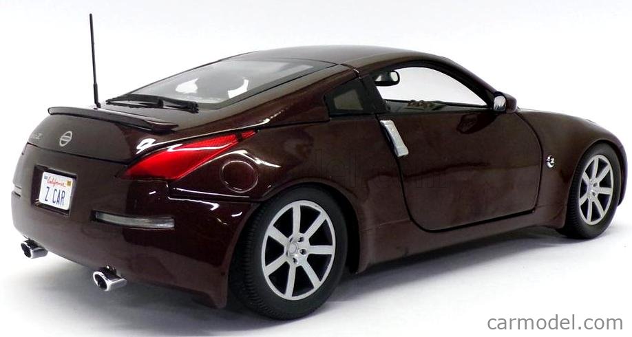 AUTOWORLD AW204/06 Scale 1/18 | NISSAN 350Z COUPE 2003 BRICKYARD