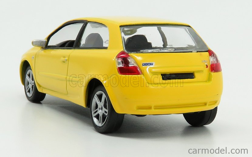 NOREV 710017 Scale 1/43 | FIAT STILO 2002 YELLOW