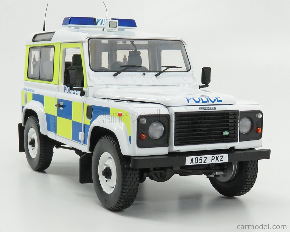 UNIVERSAL HOBBIES UH3851 Scale 1/18 | LAND ROVER LAND 90 DEFENDER ...