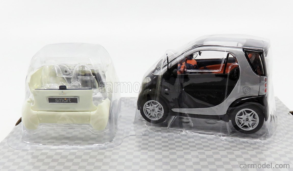MAISTO 56045 Scale 1/18 | SMART FORTWO COUPE WITH BODY PANEL FRESH-UP ...