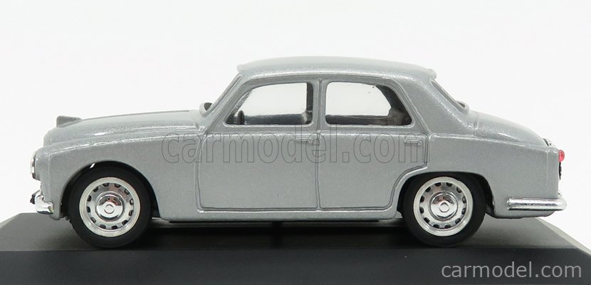 BRUMM R089-04 Scale 1/43 | ALFA ROMEO 1900 1950 - CON VETRINA - WITH ...