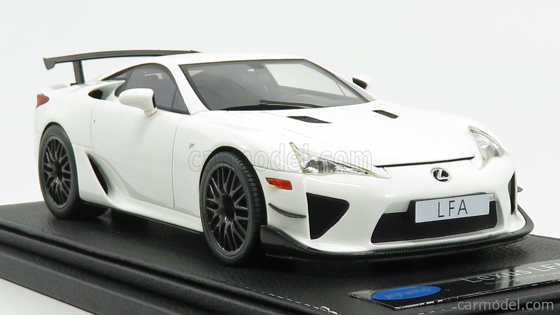 PEAKO 1806WH Scale 1/18 | LEXUS LFA NURBURGRING PACKAGE 2012 WHITE