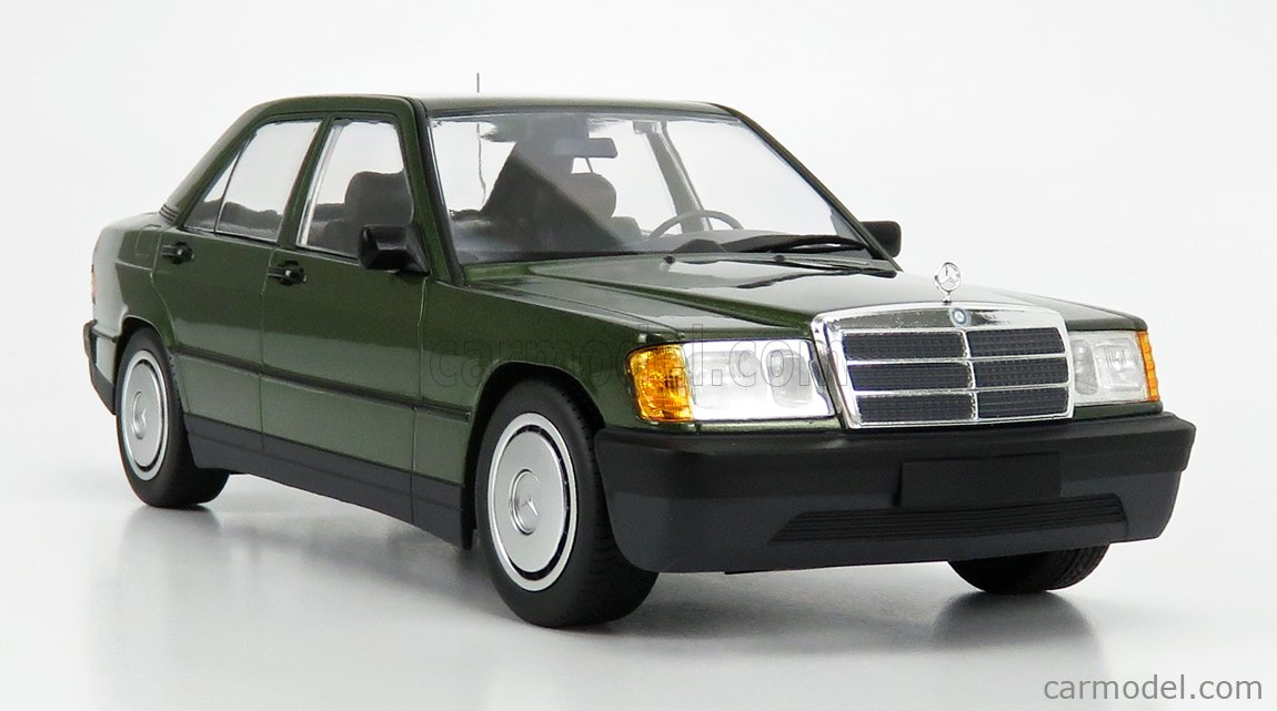 MINICHAMPS 155037001 Scale 1/18 | MERCEDES BENZ 190E (W201) 1984 GREEN MET