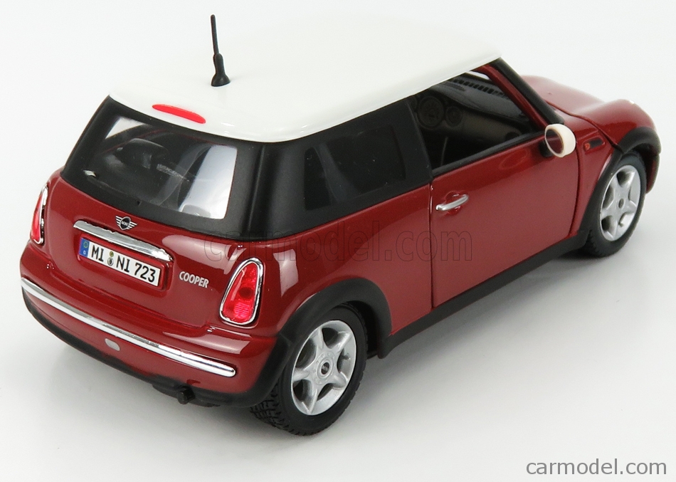 MAISTO 31219R Echelle 1/24 | MINI COOPER 2006 RED WHITE