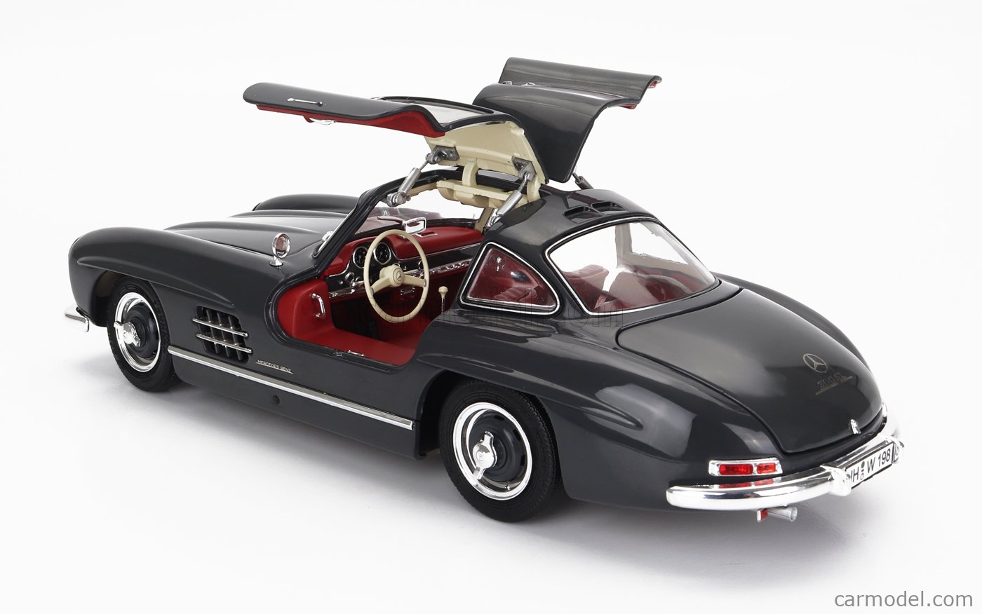 SCHUCO 450045100 Scale 1/18 | MERCEDES BENZ 300SL COUPE GULLWING (W198 ...