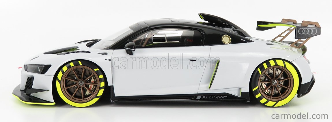 SPARK-MODEL 5021900451 Scale 1/18 | AUDI R8 LMS V10 GT2 N 0 PRESS 2020 LIGHT GREY BLACK GREEN