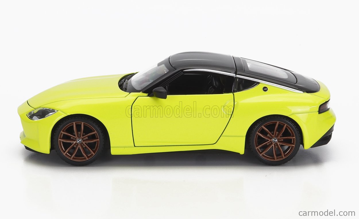 MAISTO 32904Y Scale 1/24 | NISSAN 400Z COUPE 2022 YELLOW
