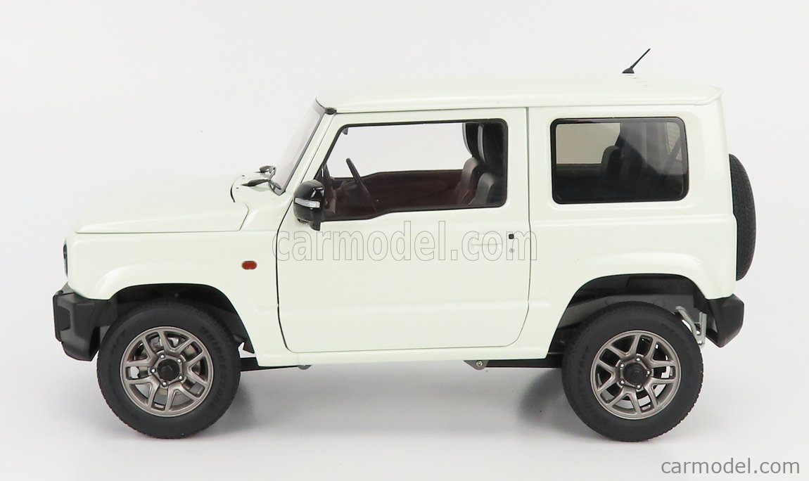 AUTOART 78505 Масштаб 1/18 | SUZUKI JIMNY JB64 LHD 2018 PURE WHITE PEARL