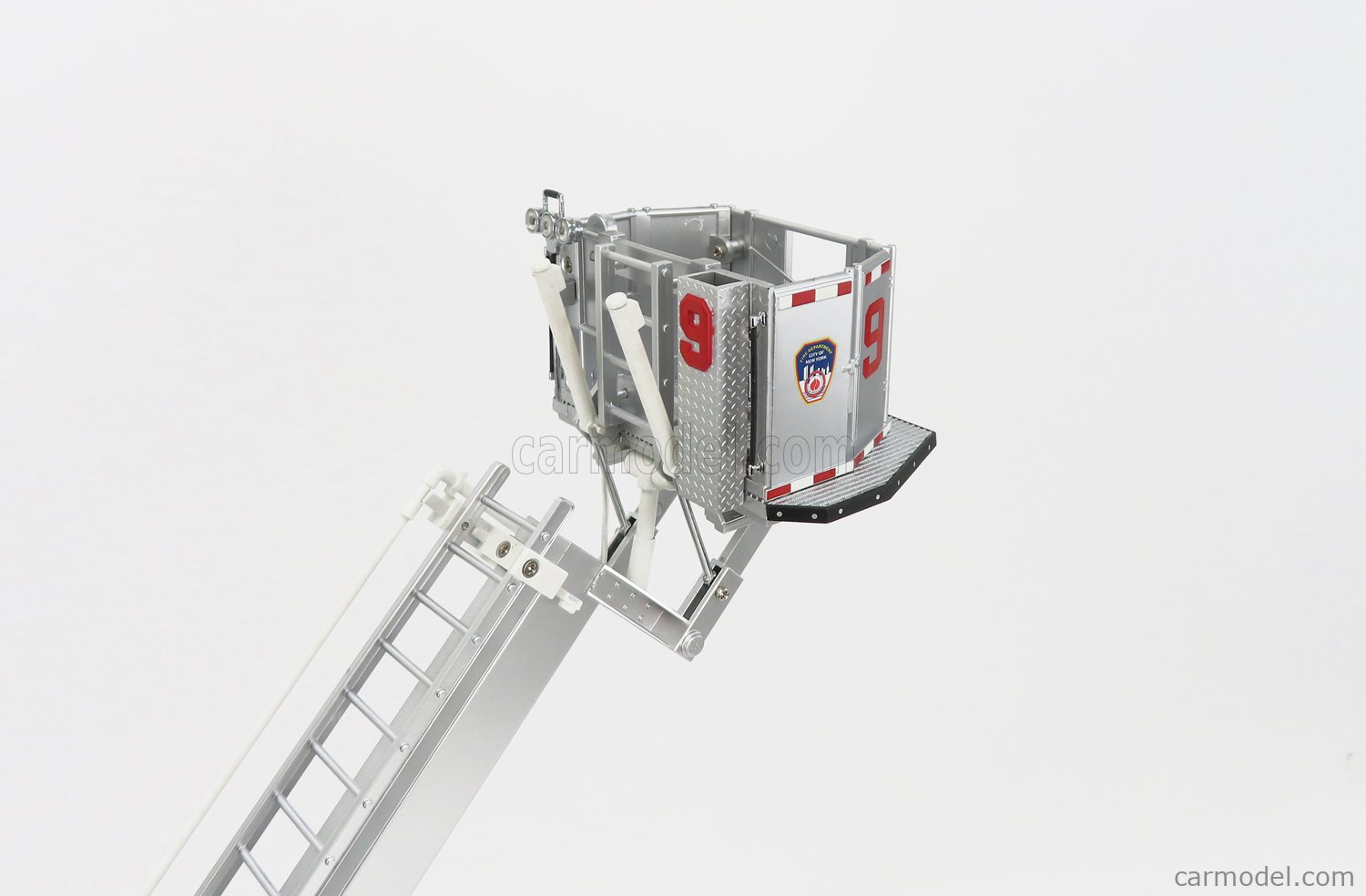 EDICOLA 150923 Scale 1/24 | SEAGRAVE TRUCK TOWER LADDER 9 SCALA FIRE ...