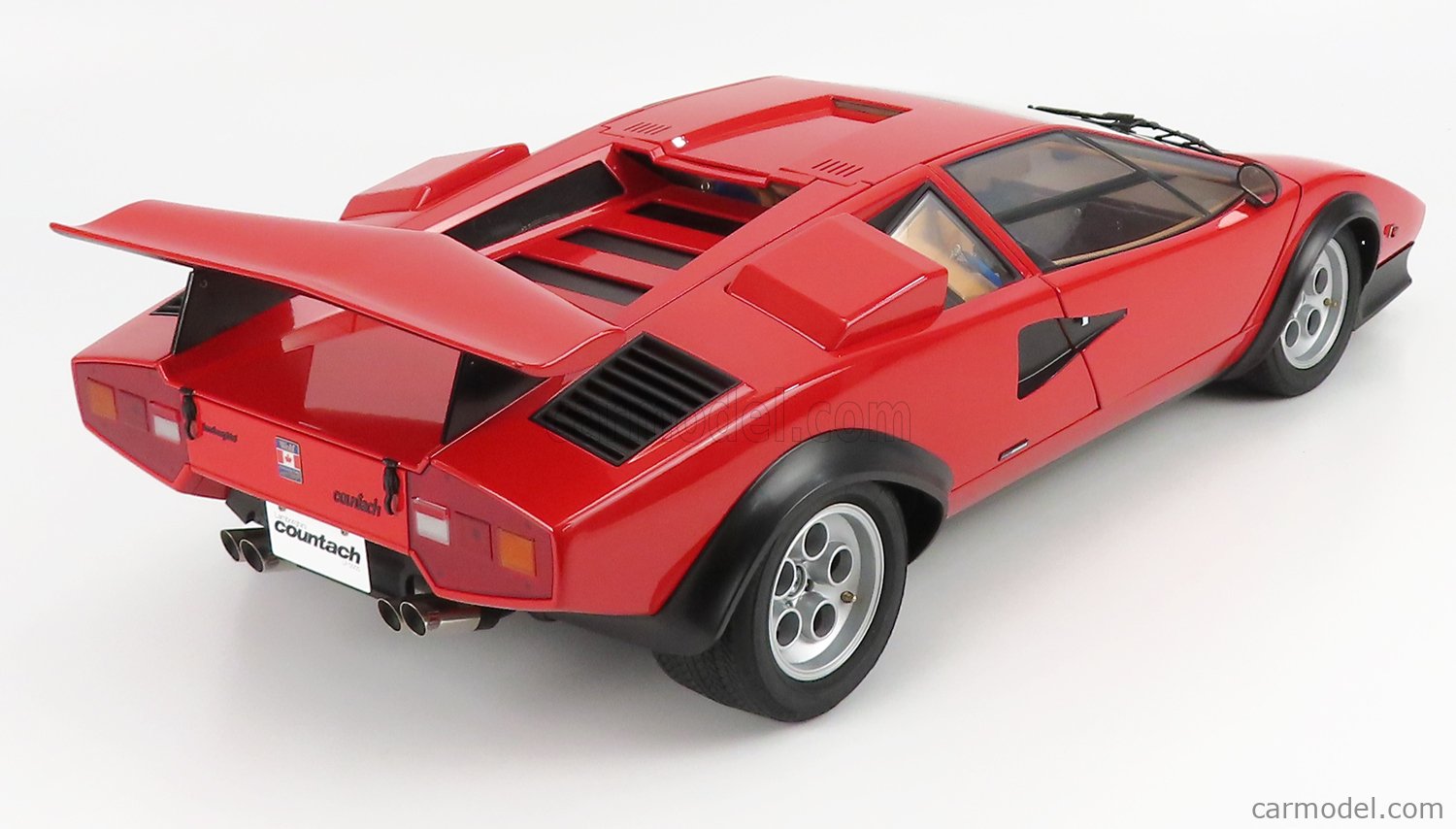 EDICOLA 150925 Scale 1/8 | LAMBORGHINI COUNTACH LP500S WALTER WOLF 1982 RED