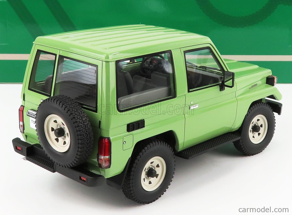 CULT-SCALE MODELS CML067-2 Scale 1/18 | TOYOTA LAND CRUISER BJ70 1984 GREEN