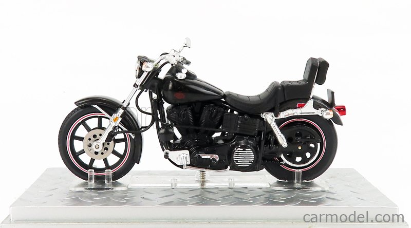 EDICOLA HADAPRCOLL028 Scale 1/24 | HARLEY DAVIDSON FXB STURGIS 1980 BLACK