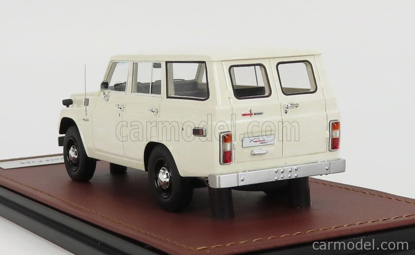 GLM-MODELS GLM300506 Scale 1/43 | TOYOTA LAND CRUISER FJ55 1979 WHITE