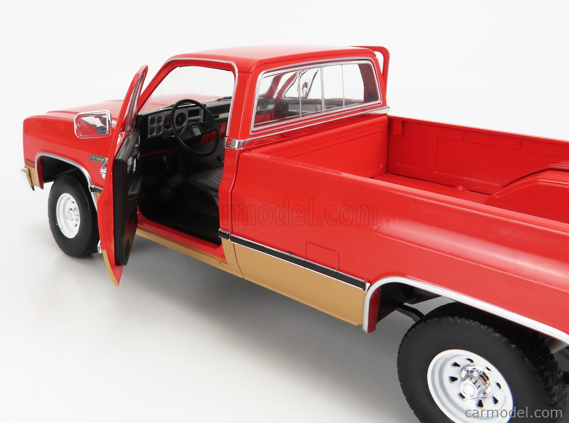 GREENLIGHT 13612 Scale 1/18 | GMC K-2500 SIERRA GRANDE PICK-UP 1982 ...