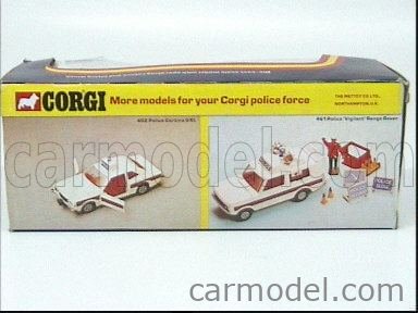 CORGI 921 Scale 1/43 | HUGHES 369 POLICE HELICOPTER WHITE