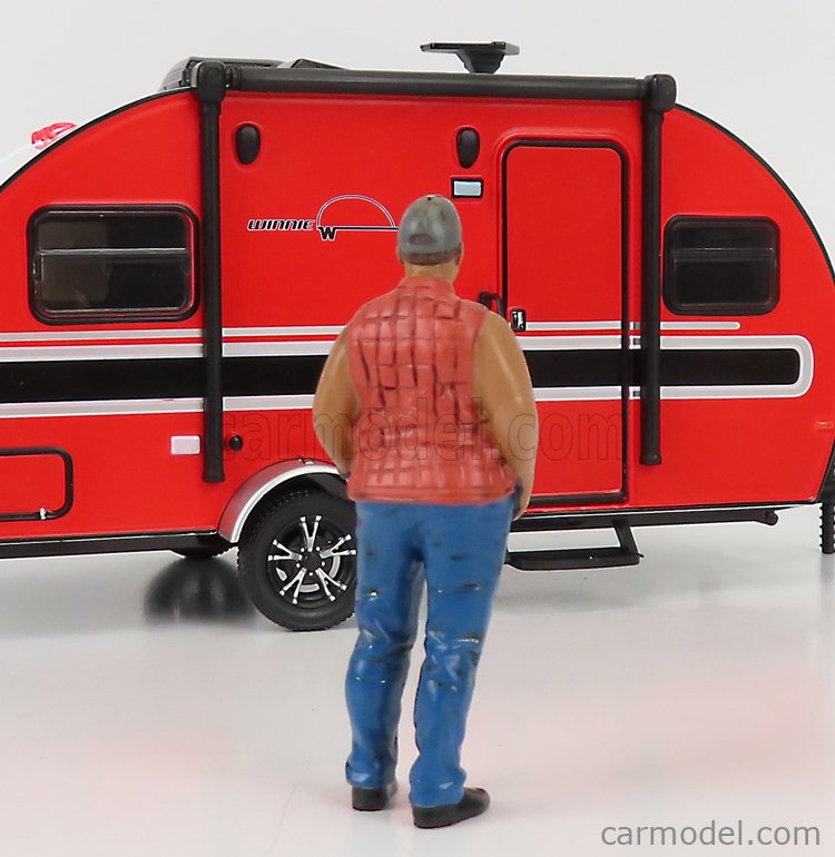 AMERICAN DIORAMA 76434 Scale 1/24 | FIGURES MAN CAMPERS - FIGURE I RED BLUE