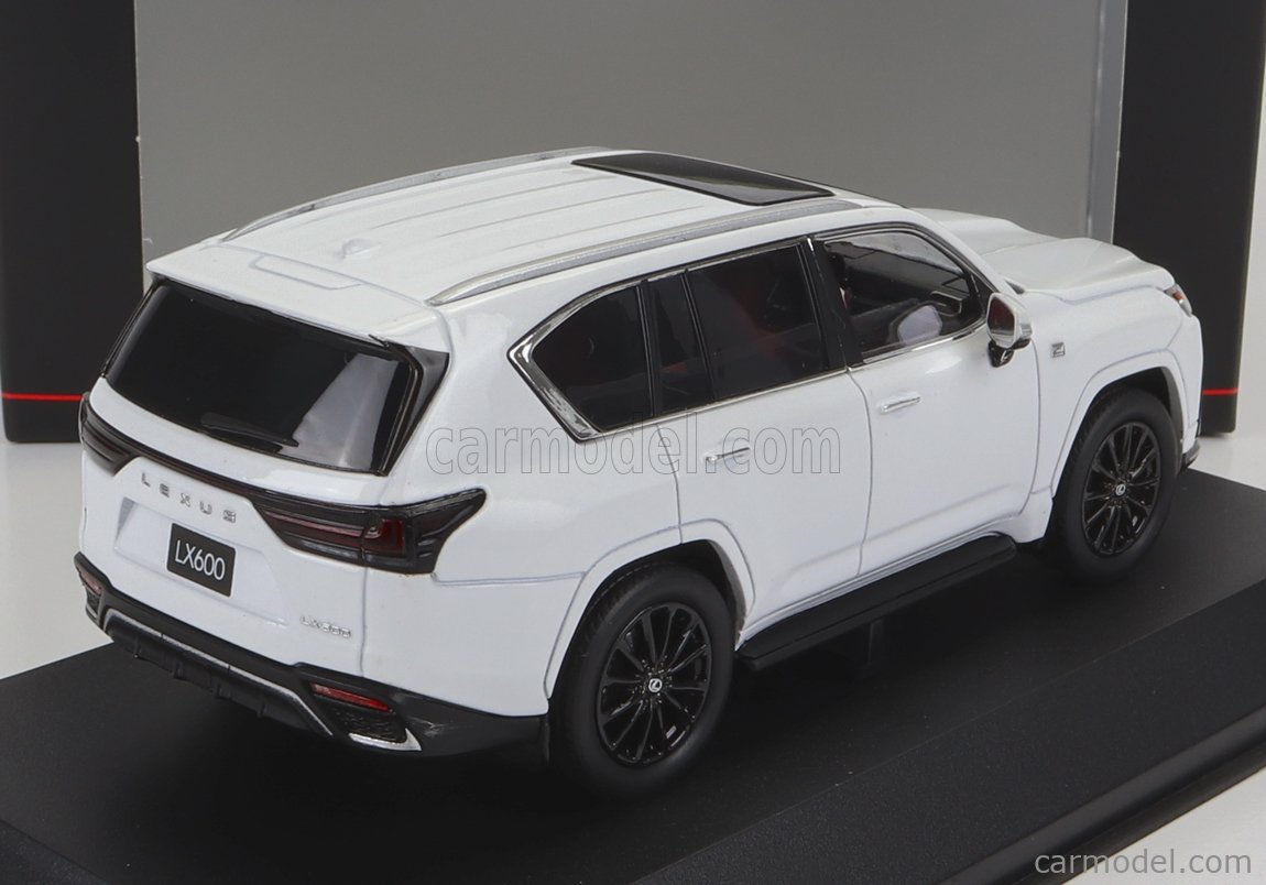 KYOSHO 03909FW Scale 1/43 | LEXUS LX600 F SPORT LHD 2022 WHITE NOVA