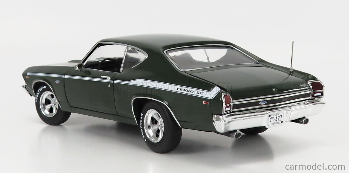 AUTOWORLD AMM1283/06 Scale 1/18 | CHEVROLET CHEVELLE YENKO COUPE 1969 GREEN