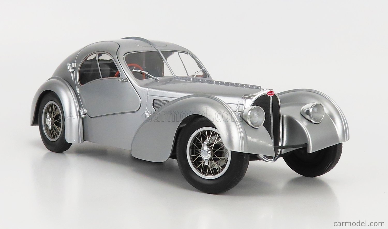 SOLIDO 1802105 Масштаб 1/18 | BUGATTI TYPE 57SC ATLANTIC 1937 SILVER