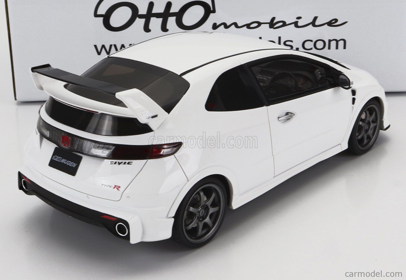 OTTO-MOBILE OT735 Scale 1/18 | HONDA CIVIC FN2 TYPE R 2010 WHITE