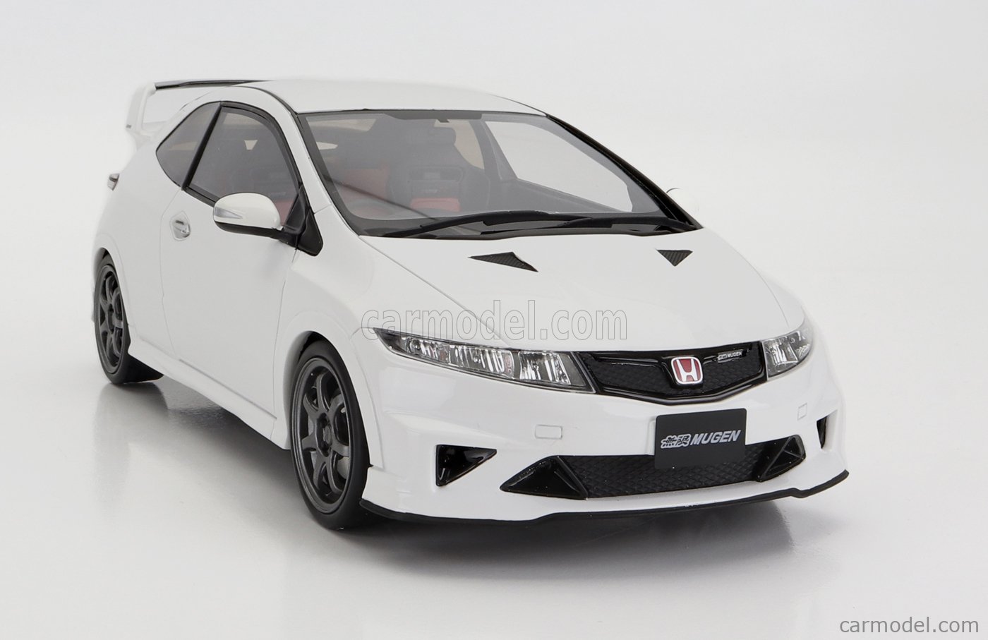 OTTO-MOBILE OT735 Scale 1/18 | HONDA CIVIC FN2 TYPE R 2010 WHITE
