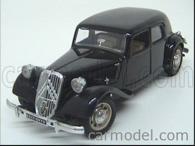 BURAGO / Scale 1/24 | CITROEN TRACTION AVANT BLACK