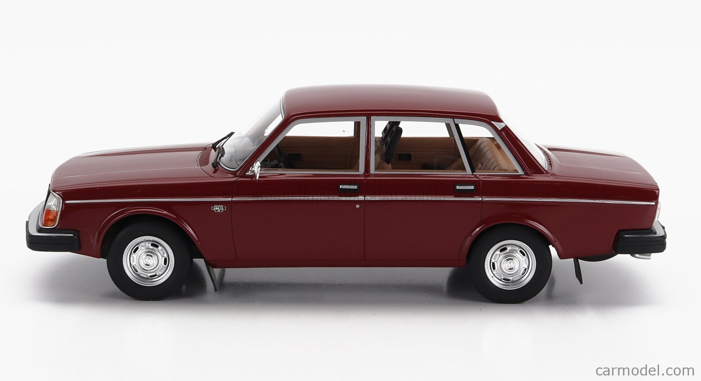CULT-SCALE MODELS CML130-3 Scale 1/18 | VOLVO 244DL 1975 RED