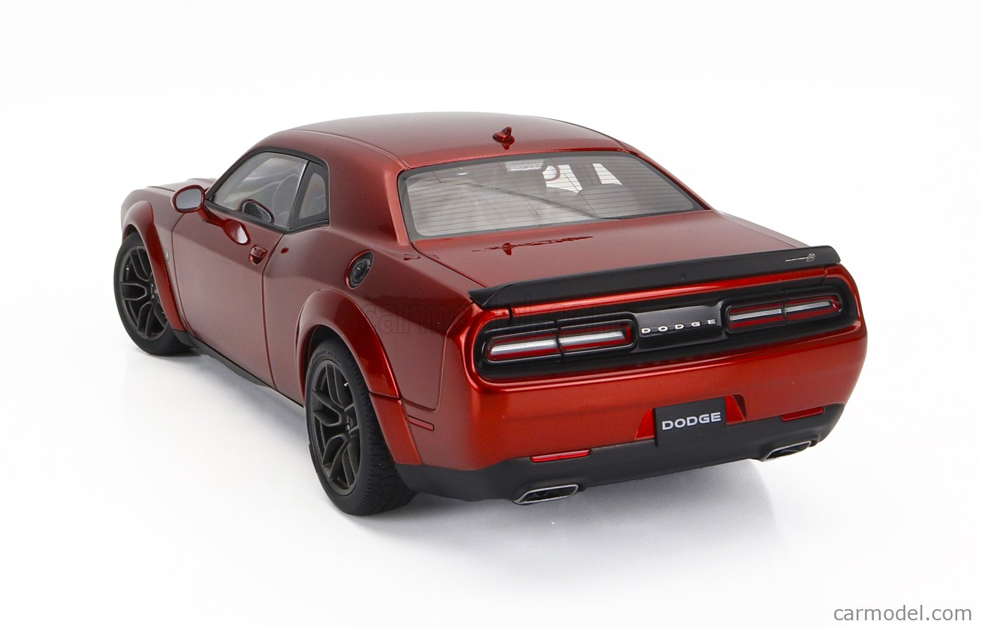 AUTOART 71773 Echelle 1/18 | DODGE CHALLENGER R/T SCAT PACK WIDEBODY ...
