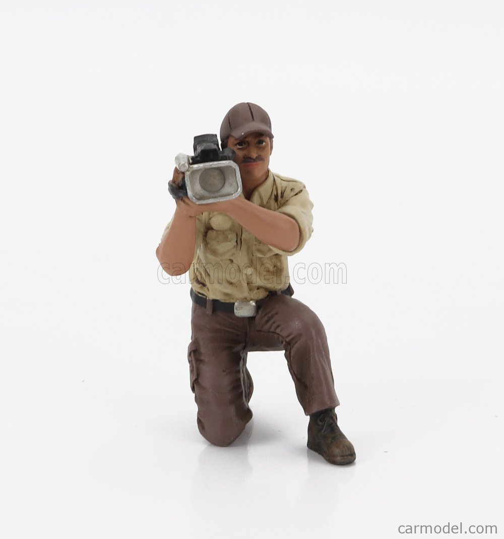 AMERICAN DIORAMA 18017 Scale 1/18 | FIGURES CAMERA CREW - MAN CAMERAMAN ...
