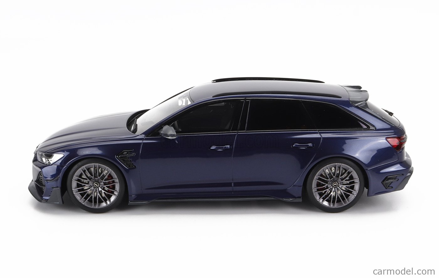 TRUESCALE TS0504 Scale 1/18 | AUDI A6 RS6-R C8 SW STATION WAGON 2022 BLUE MET