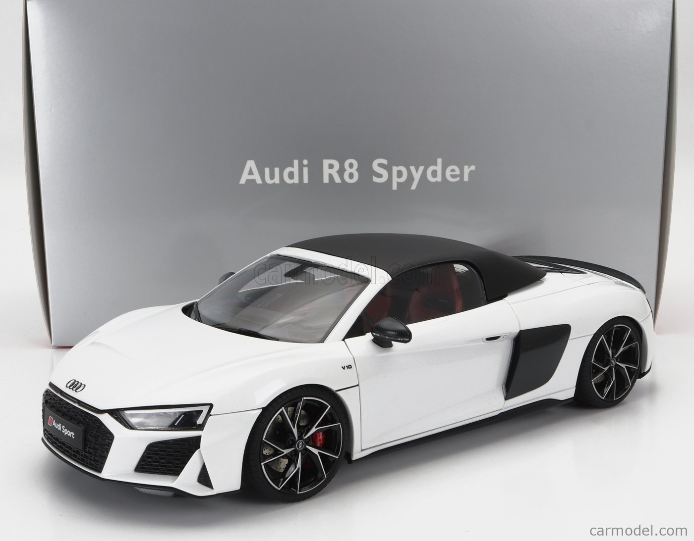 NZG VAKF-0351 Scala 1/18 | AUDI R8 SPIDER PERFORMANCE 2019 WHITE