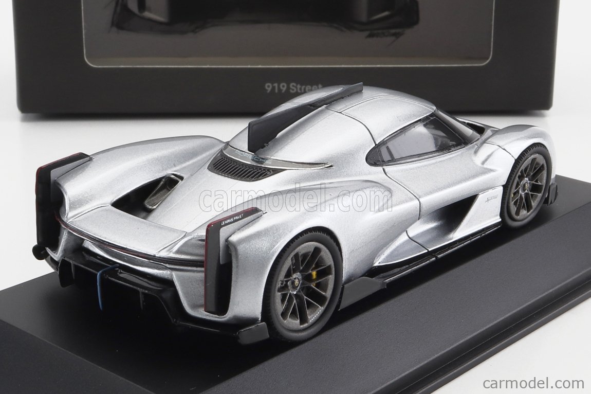 SPARK-MODEL WAP0209190NSTR Scale 1/43 | PORSCHE 919 STREET 2017 SILVER