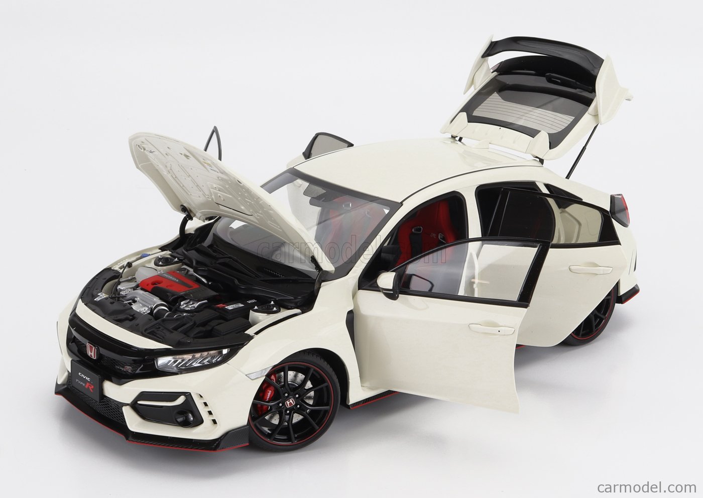 AUTOART 73220 Scale 1/18 | HONDA CIVIC TYPE R (FK8) 2021 WHITE