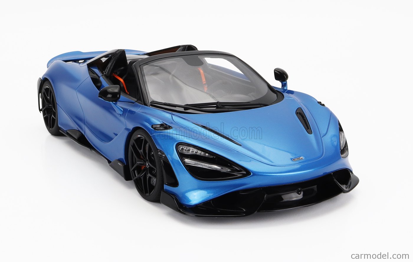 GT-SPIRIT GT886 Escala 1/18 | McLAREN 765LT SPIDER 2021 AMIT BLUE