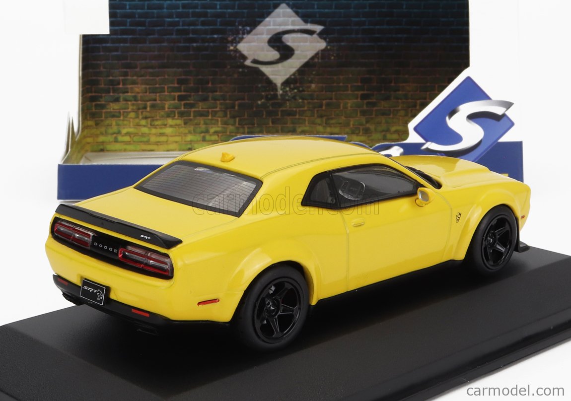 SOLIDO 4310308 Scale 1/43 | DODGE CHALLENGER COUPE 2018 YELLOW BLACK