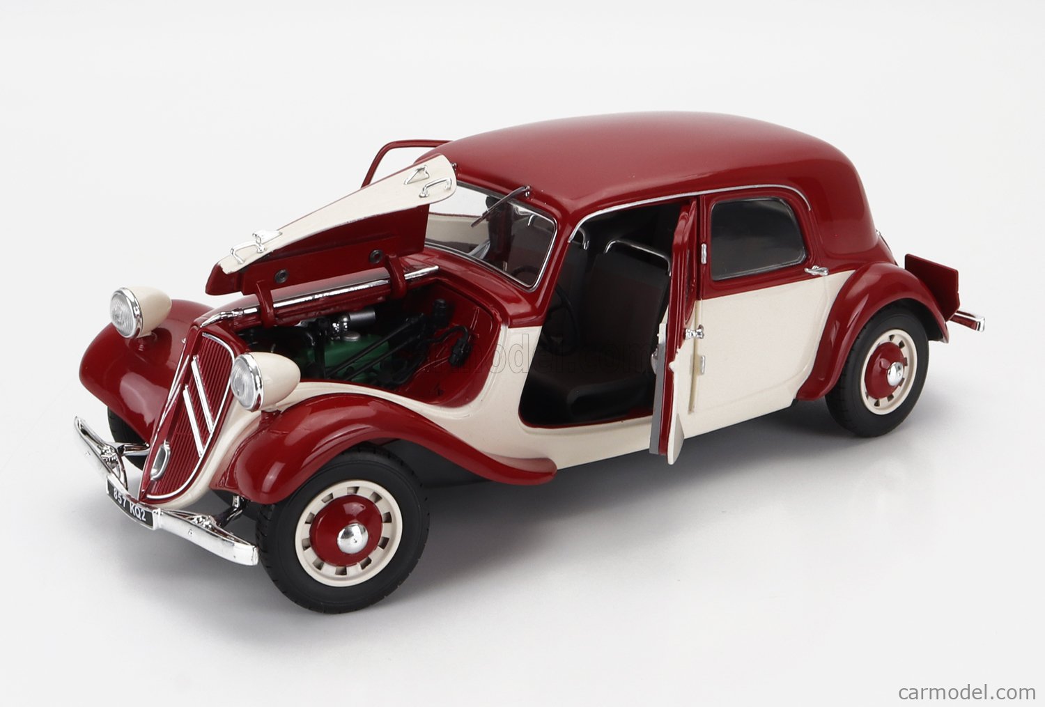 SOLIDO 1800907 Scale 1/18 | CITROEN 11CV TRACTION 1937 RED CREAM