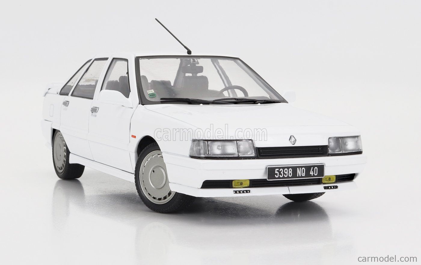SOLIDO 1807705 Scale 1/18 | RENAULT R21 TURBO MKI 1988 WHITE