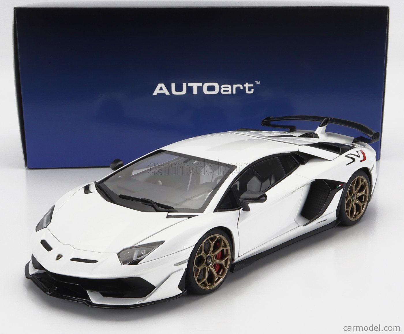 AUTOART 79217 Scala 1/18 | LAMBORGHINI AVENTADOR SVJ 2018 WHITE