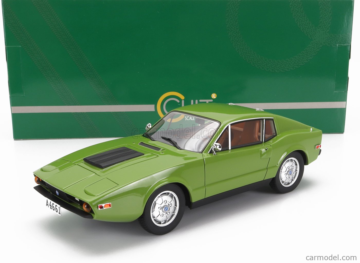 CULT-SCALE MODELS CML148-2 Scale 1/18 | SAAB SONNET III COUPE 1972 GREEN